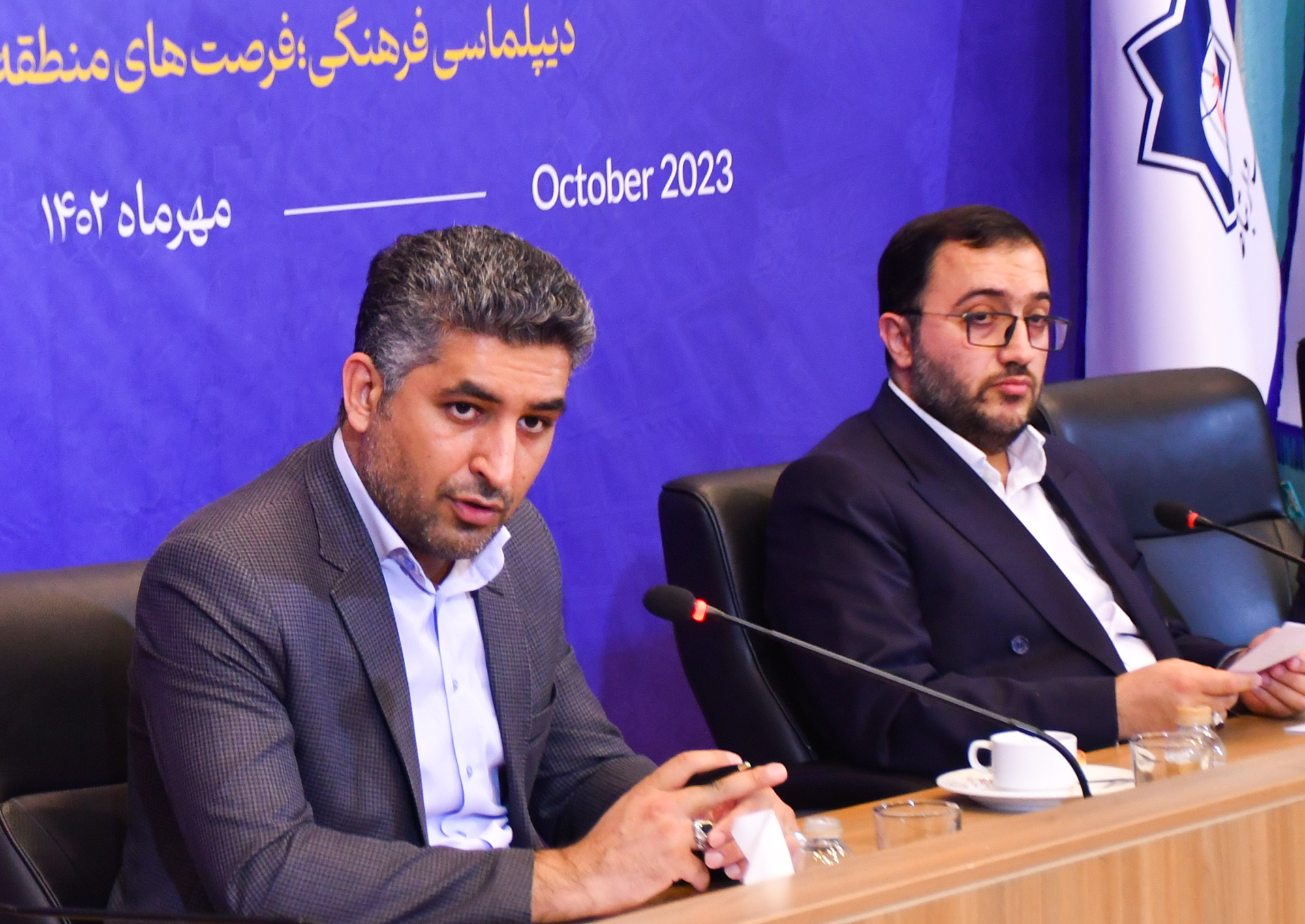 توسعۀ آموزش زبان فارسی در کشورهای منطقه و همسایه در دستور کار کانون
